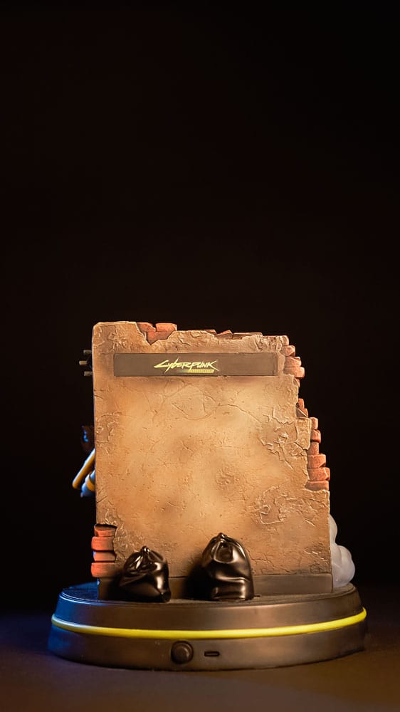 Cyberpunk: Edgerunners Resin Statue Lucy & David Runaway 20 cm ...